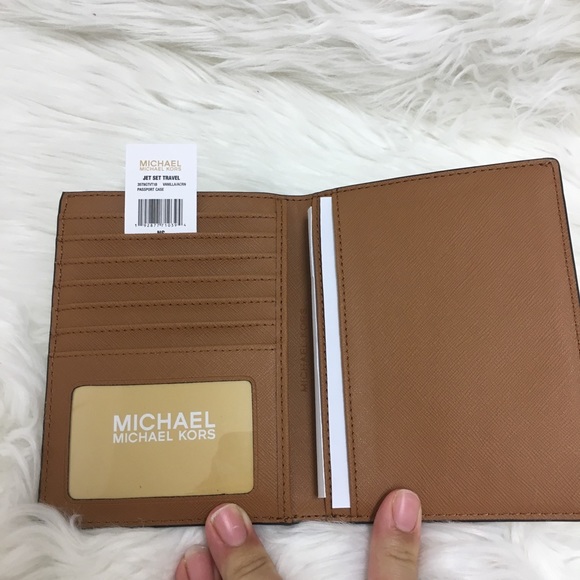 Michael Kors | Bags | New Michael Kors Passport Wallet | Poshmark